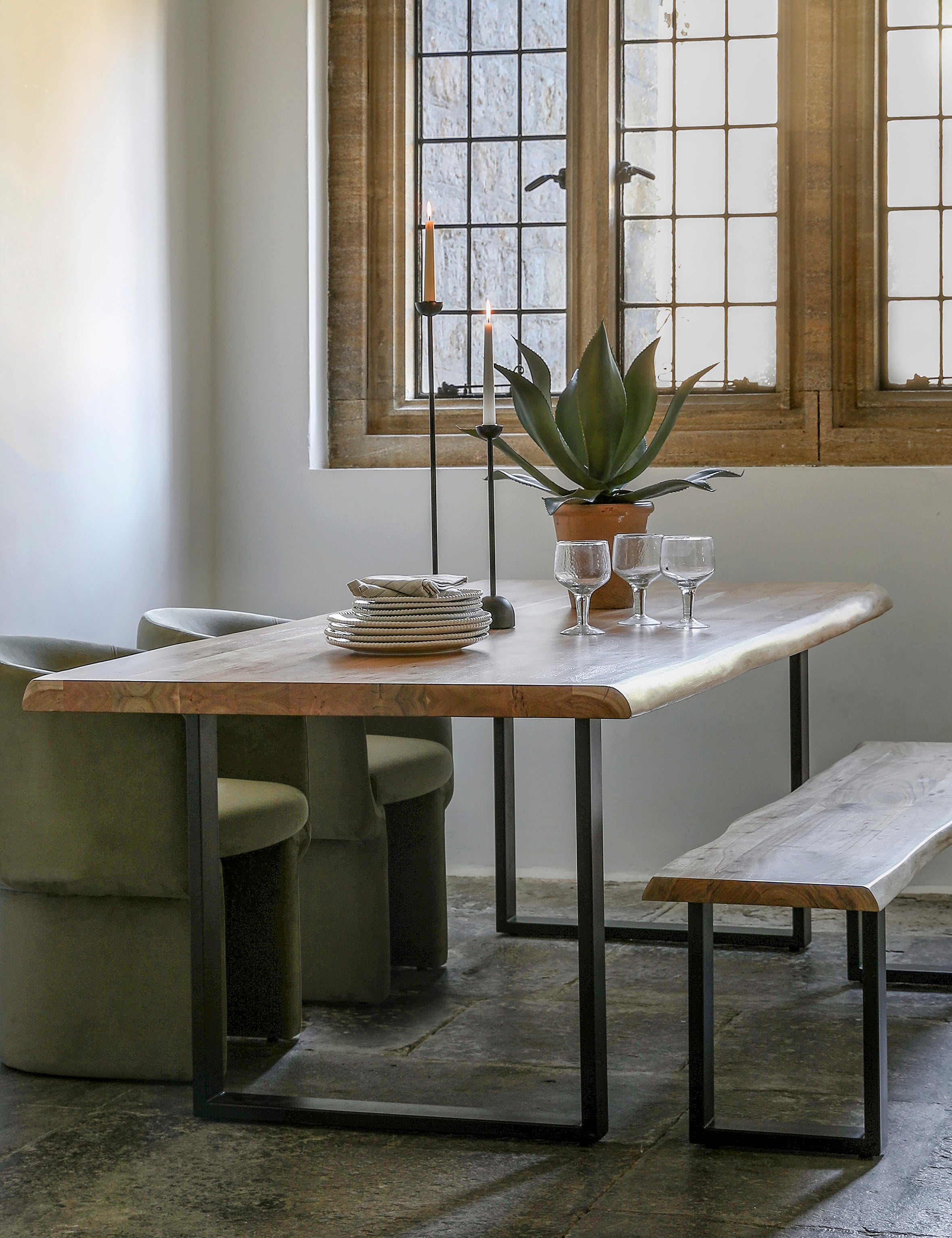 Akka Dining Table (Two Sizes Available) – The Den & Now