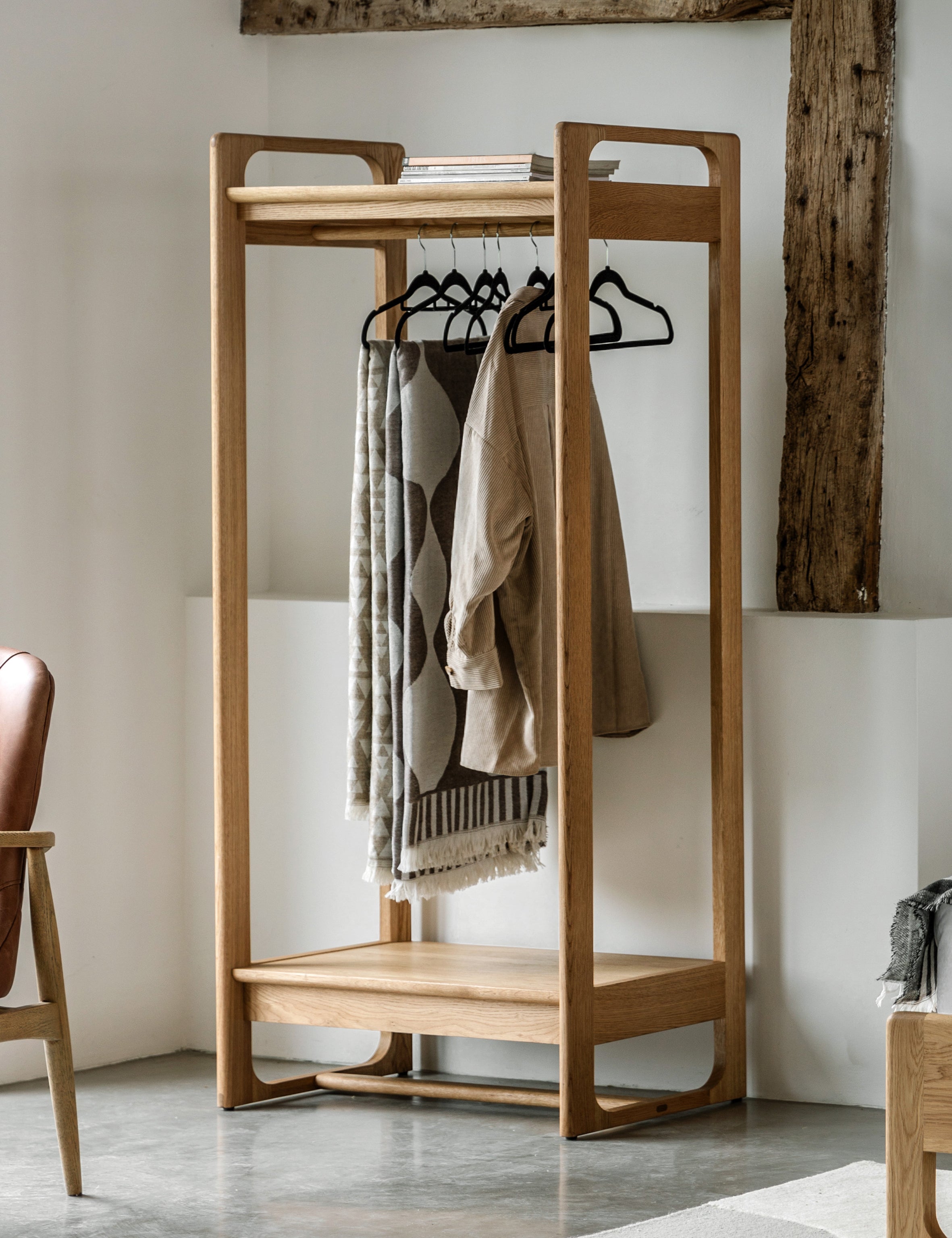 Oulanka Open Wardrobe – The Den & Now