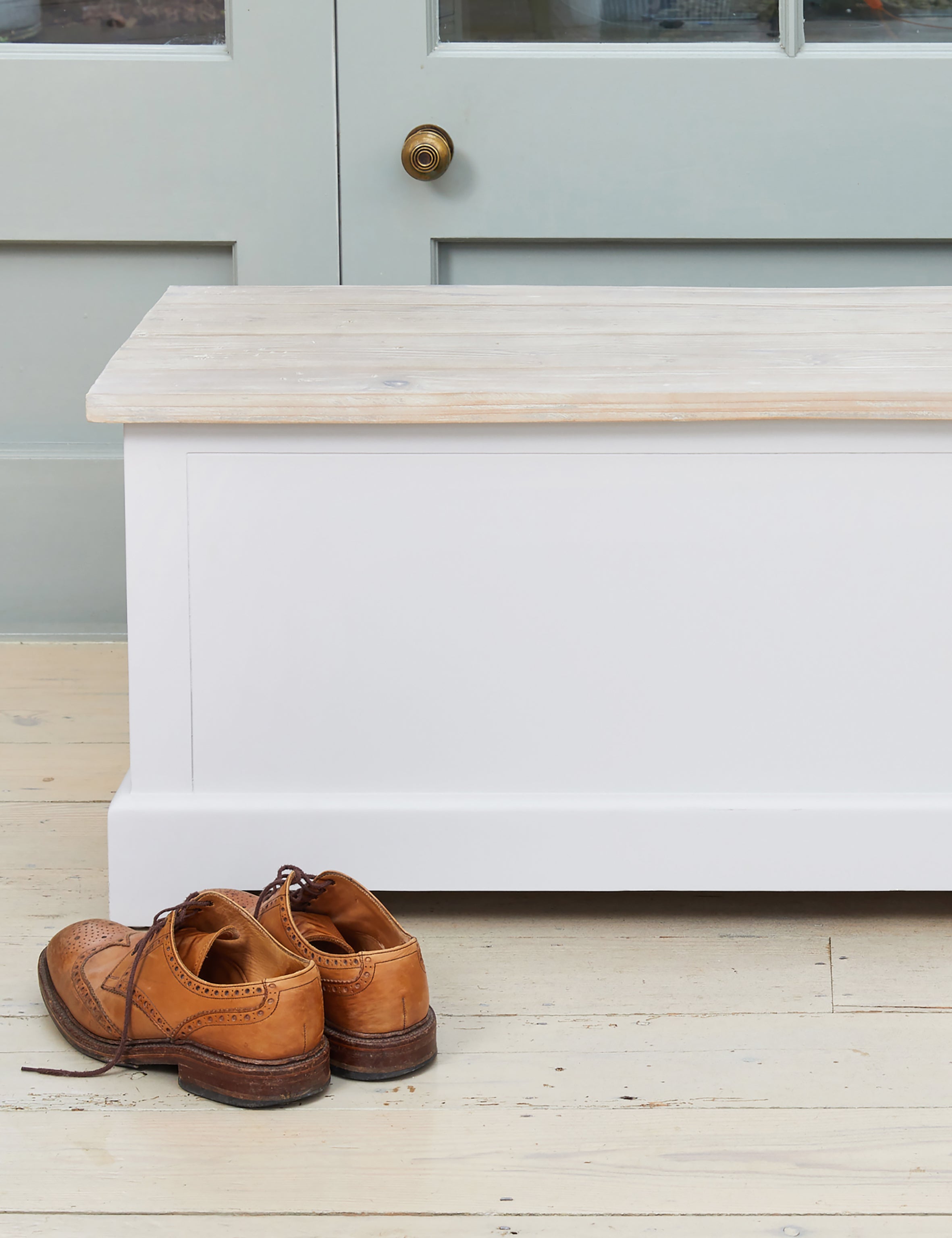 Nordic Grey Storage Trunk & Bench – The Den & Now