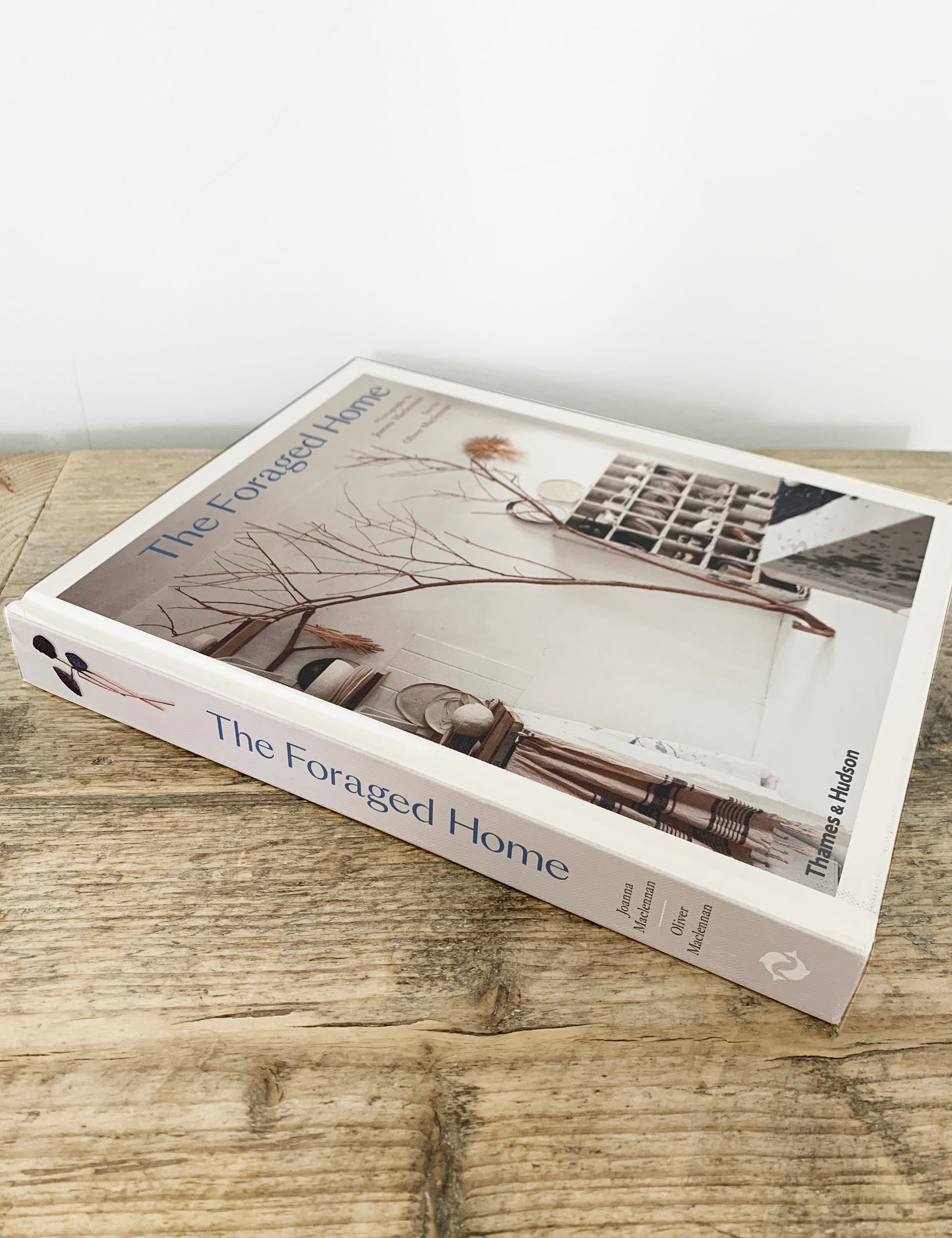 The Foraged Home Book – The Den & Now